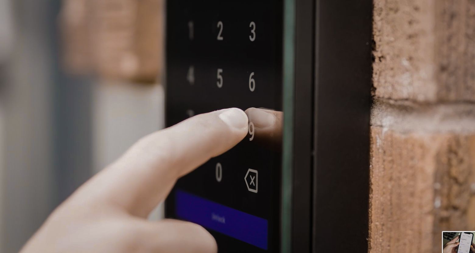 Keyless Entry Systems for Apartments - Essential Buying Tips | Swiftlane