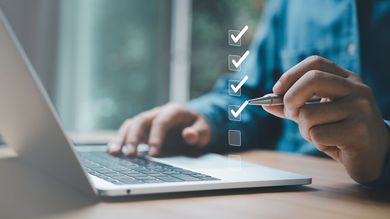 Commercial Key Fob Entry Systems - 2025 Buyer's Guide | Swiftlane