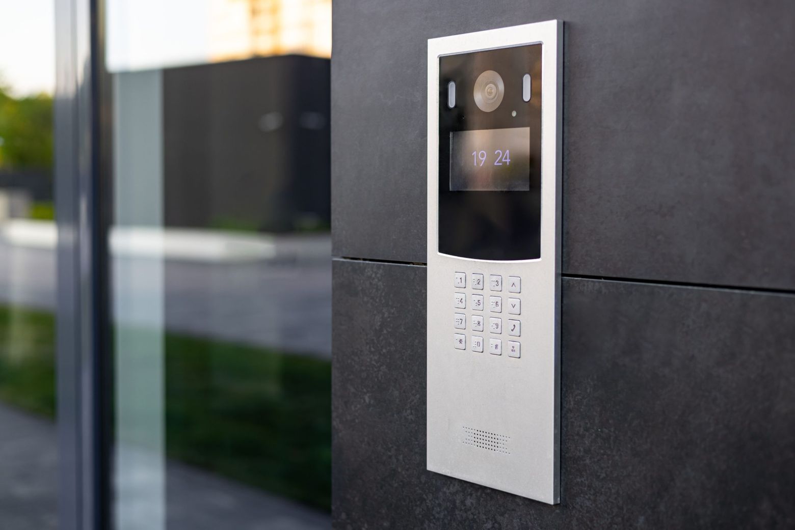 Gate Intercom Systems | Guide To Choosing The Right One | Swiftlane