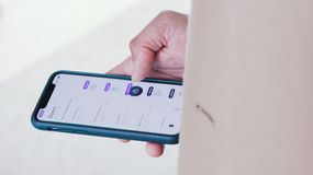 Mobile Access Control | Touchless, Secure Mobile App Unlock